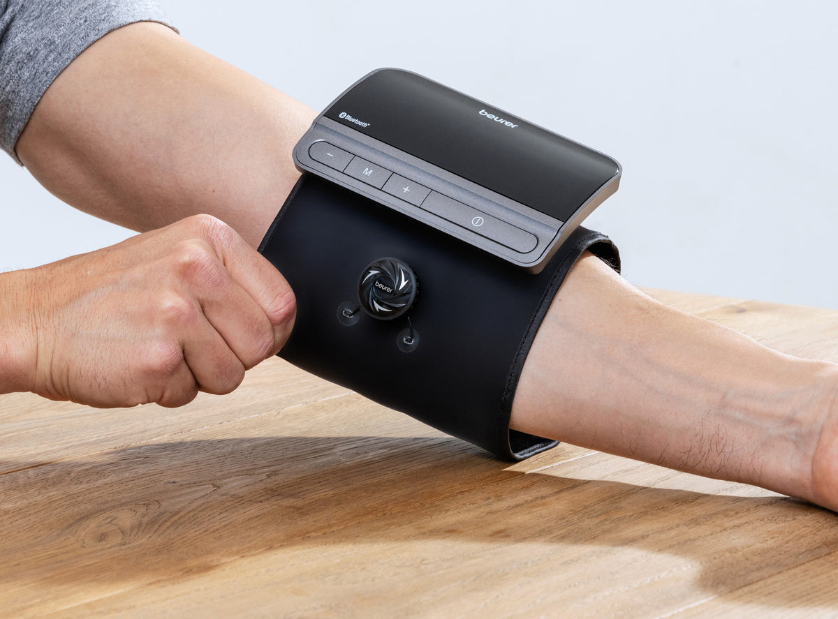 BEURER BM81 Upper Arm Blood Pressure Monitor EasyLock with Bluetooth 2 ...